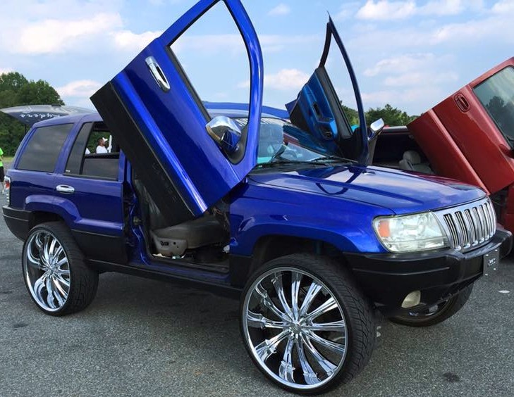 2001 Jeep Grand Cherokee on 28's Bentchi Wheels - Big Rims - Custom Wheels