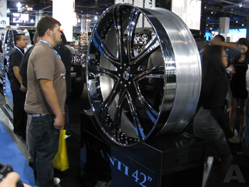 Talk about BIG RIMS! Check out a video of these 42" Asanti wheels! Who ...
