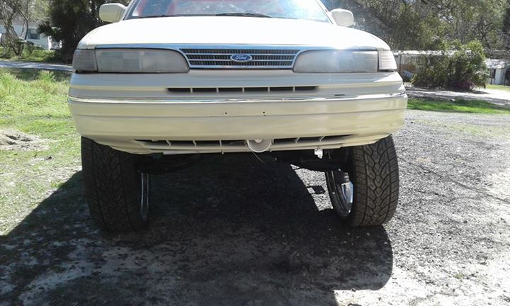 94 crown vic $6,000 - Valdosta, GA (31601) 17 inch... - Big Rims ...