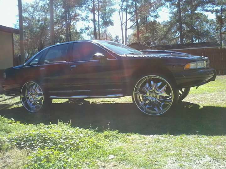 28 inch rims $1,500 - Madison, FL (32340) Selling one... - Big Rims ...