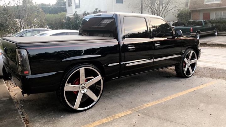 30 inch dub ballers bout 200 miles on tires $ 4.500 Franklinton, LA ...