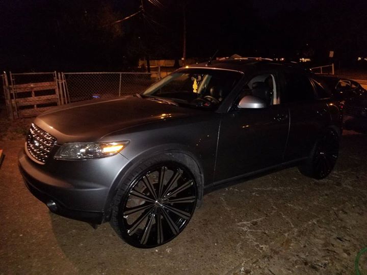 2003 fx35 $ 9.000 Memphis, TN - Big Rims - Custom Wheels