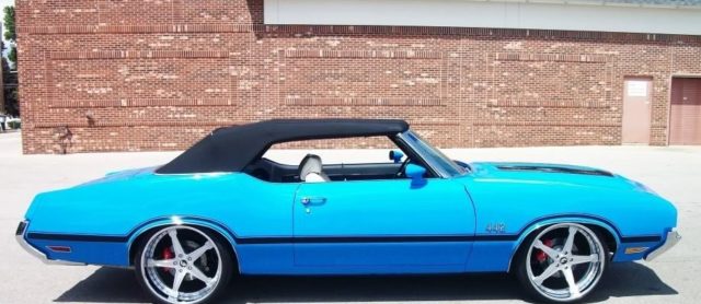 1971 Oldsmobile 442 Cutlass on 22 Inches Forgiatos - Big Rims - Custom ...
