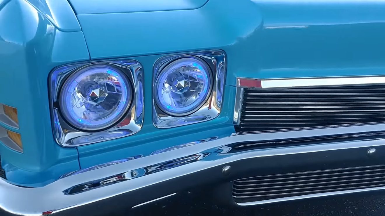 1972 Chevrolet Impala on 26 inch Wheels - Big Rims - Custom Wheels