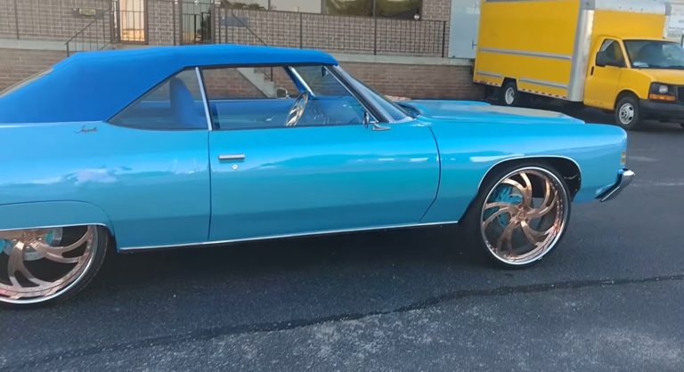 1972 Chevrolet Impala on 26 inch Wheels - Big Rims - Custom Wheels