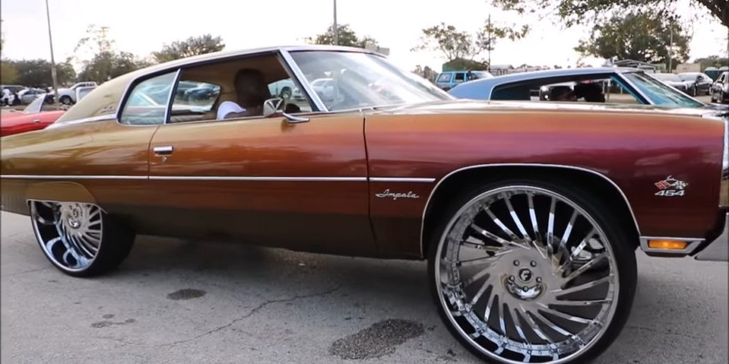 73 Impala 2 Doors on 28s - Big Rims - Custom Wheels